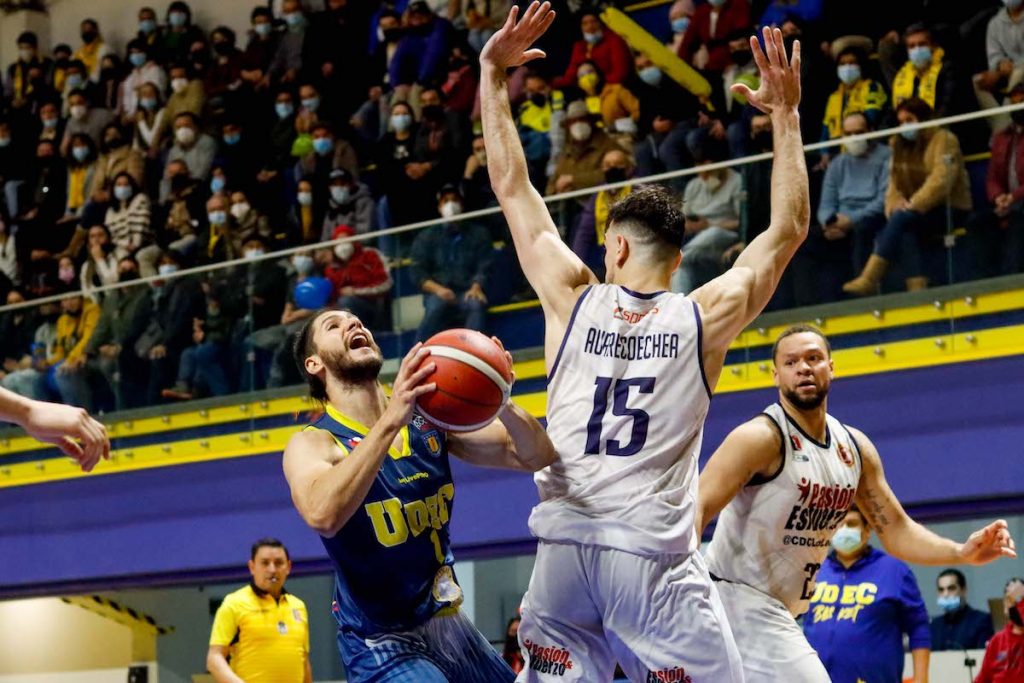 ¡El mejor partido en muchos años de LNB!: Basket UdeC le arrebata el triunfo en los últimos ...