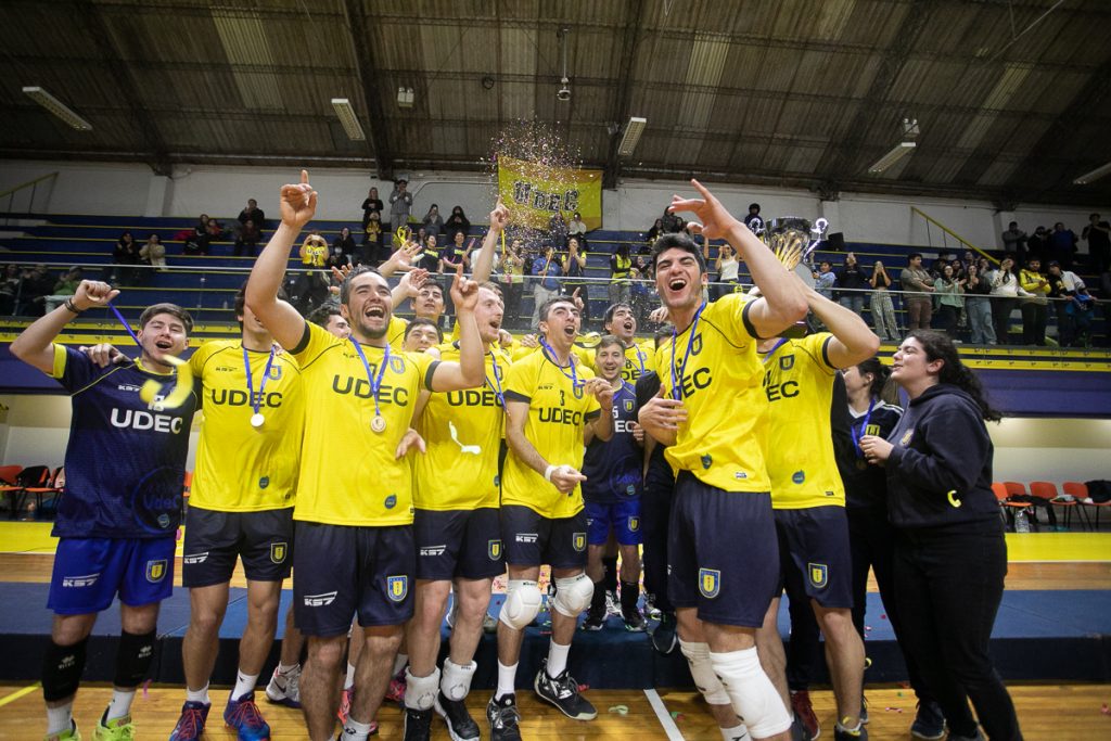 ¡Con remontada desde las profundidades del abismo!: UdeC es el nuevo campeón del CNU de Vóleibol ...
