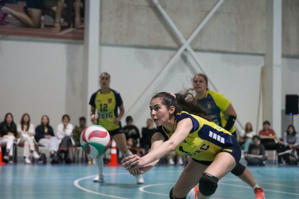 Cerrando un gran año: Vóleibol Femenino UdeC se llevó el oro de Adesup - Noticias UdeC