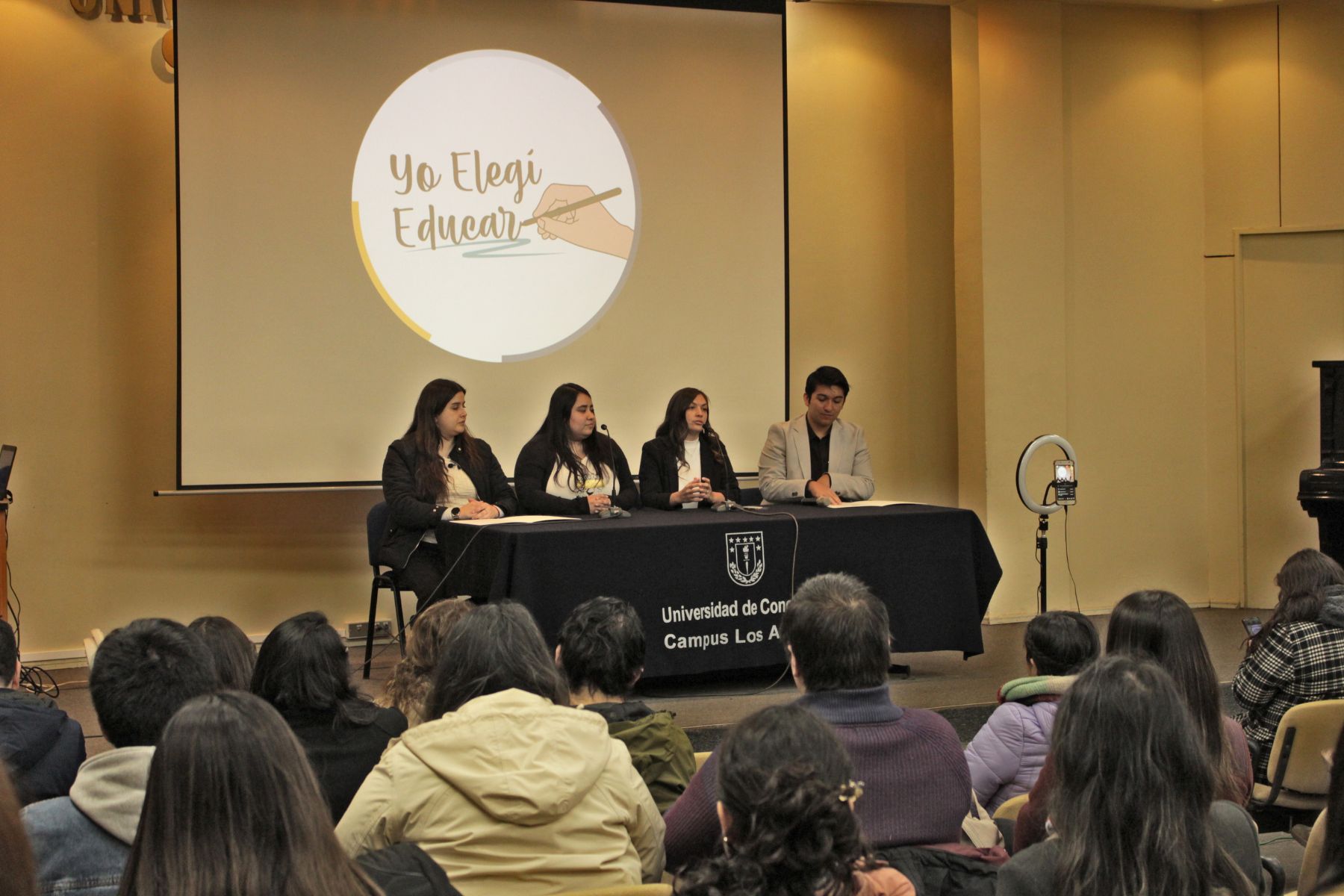 “Yo elegí educar”: Docentes se reúnen en campus Los Ángeles para ...