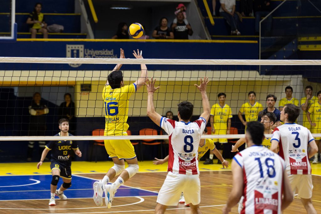 Vóleibol Masculino UdeC quedó tercero en fase regular de la Liga A1 tras caer ante Linares ...