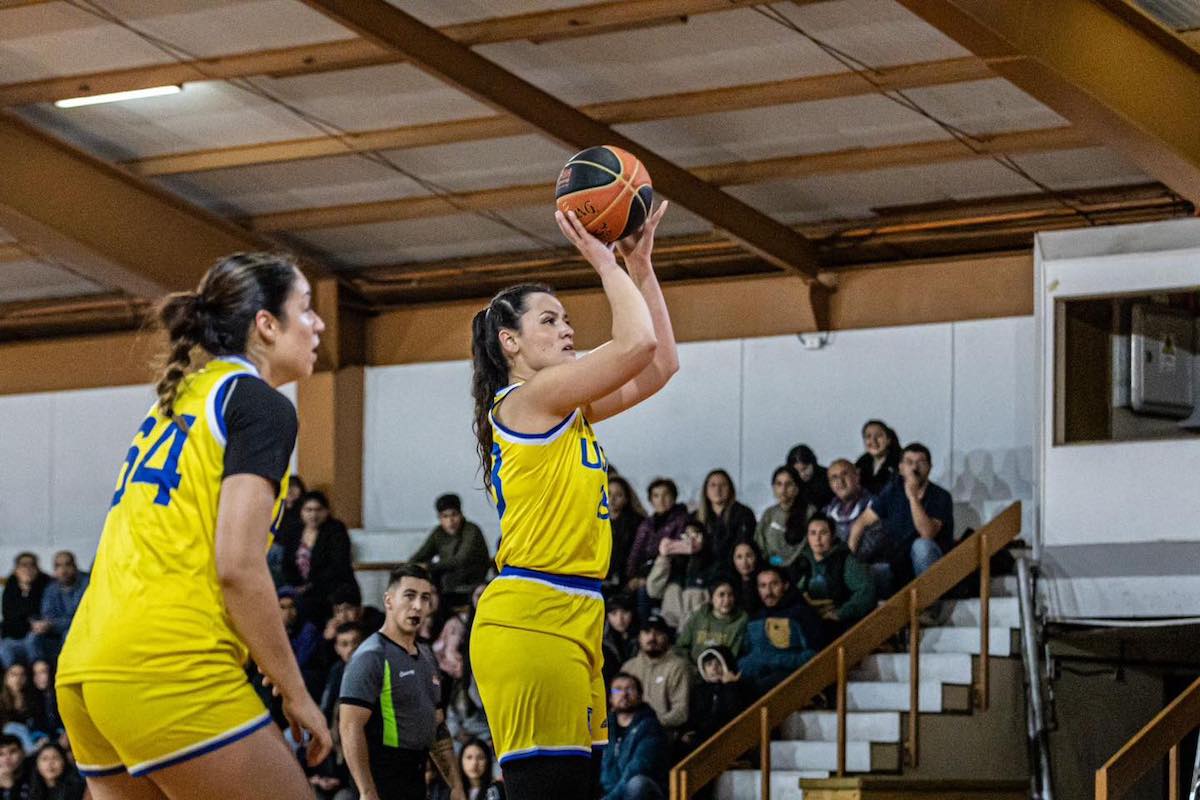 Myriam Lara como máxima anotadora: UdeC empezó ganando en la Liga Nacional Femenina de ...