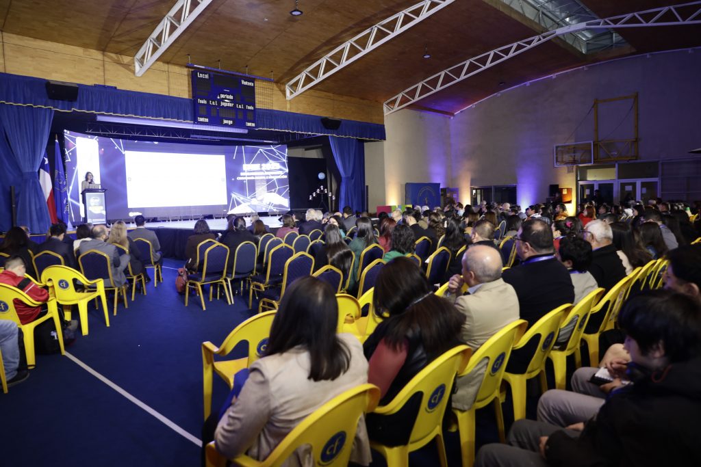 UdeC participa en ENIE 2025 con exposiciones sobre IA aplicada a la ...